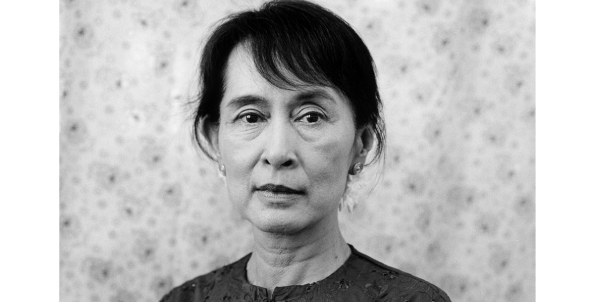Jewish artist: Mariana Cook photographs the faces of justice - Maroc ...